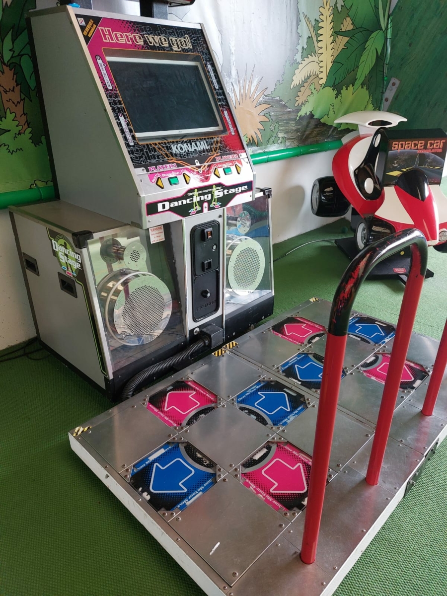 Dancing Stage Tanzmaschine – Arena der Wunder