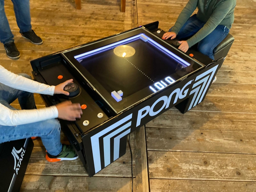 Atari Pong Table mieten – Arena der Wunder AG