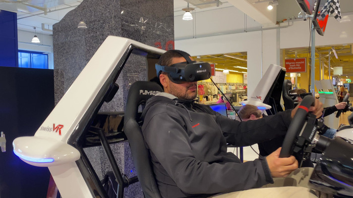 Virtual Reality Race Car mieten bei Arena der Wunder Virtual Reality Race Car mieten bei Arena der Wunder